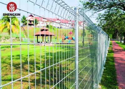 China Triangle Bending BRC Mesh Fence for sale