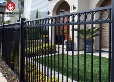 China Welded 2x4x4ftx16ft Steel Fence Panel Safety Galvanised Pvc Coated for sale