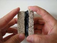 China Non Curing Rubber Asphalt Waterproof Coating for Buildings Spray Brush Application Dosage 3 2.0mm Thickness 2.6kg/sqm for sale