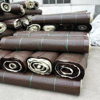 China Green HDPE Dimple Membrane Drainage Board Mat with Geotextile Fabric 20mm Thickness for Improved Drainage Performance for sale
