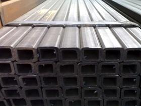 China Custom Width Stainless Steel Square Tube - High Corrosion Resistance for sale