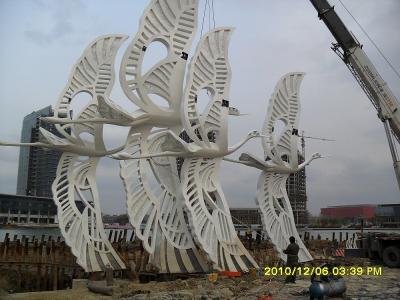 China Outdoor stainless steel sculpture for sale