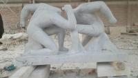 China Customized Fighting Men Marble Sculpture Polished Black Stone Statue for Exhibition Decoration for sale