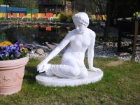 China Custom Replica Art Marble Sculpture Life Size Natural Stone for Artist Decoration for sale