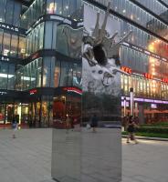 China Outdoor Abstract Garden Stainless Steel Sculpture Mirror Polish 350cm Custom for sale