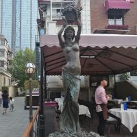 China Outdoor Garden Bronze Girl Sculpture Customized H190cm Patina Finish China Supplier for sale