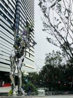China Custom Stainless Steel Sculpture Mirror Polish 3000mm Art Metal Statue for Garden Decoration for sale