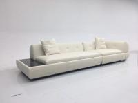 China Modern Minimalist Italian Fabric-Leather Sofa - High-End Comfort for Home and Hotel for sale