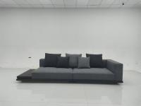 China Contemporary Italian Style Minimalist Sofa For High End Interiors for sale