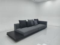 China Contemporary Italian Style Minimalist Sofa For High End Interiors for sale