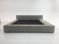 China Grey Modern Minimalist Italian Bed With Custom Leather Fabric for sale