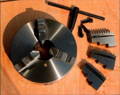 China KM CNC Steel Body 3-jaw Self Centering Lathe Chuck for sale