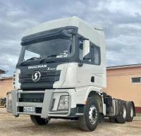 China SHACMAN X3000 6×4 Tractor Truck 420HP 55T Capacity with Cummins Engine for Heavy Transport for sale