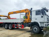 China SHACMAN F3000 6x4 Crane Truck 340HP Euro II with 300L Fuel Tank and 35T Capacity for sale