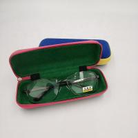 China Exquisite Luxury Felt Eyeglass Case 166*61*45Mm Sunglasses Hard Case for sale