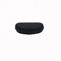 China Portable Sunglasses Packaging Case Zipper Eyeglass Case Anti Pressure for sale