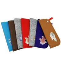China Damage Resistant Portable Pouch Glasses Case Sunglasses Bag Fashionable for sale