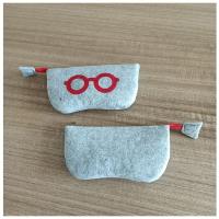 China Lightweight Soft Felt Pouch Glasses Case Simple Western Style for sale