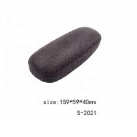 China Fashionable PU Leather And Metal Glasses Case Scratch Resistant for sale