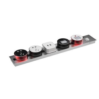 China Universal Rail Power Track Socket Outlet for Wall Lighting - Removable Electrical Connection 250V 10A for sale
