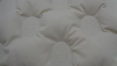 China 3D Seamless Stereo Embossed Polyester Winter Garment Down Fabric 150 Cm for sale