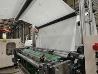 China Good price maxi tissue paper towel roll making machinery with flexographic color printing for sale
