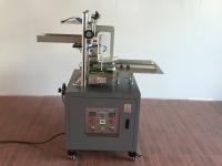 China Semi Auto Small Facial Tissue Box Packing Machine 50Hz 220V for sale
