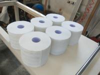 China Easy Operate Toilet Paper Roll Cutting Machine Maxi Toilet Paper Slitting Machine 30-60 rolls /min for sale