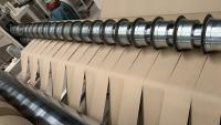 China Automatic Slitting And Rewinding Jumbo Roll Kraft Paper Cutting Machine for sale