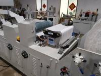 China Two Layers Napkin High Speed Slitting Machine 1500 pieces/min Industrial Paper Folding Machine for sale