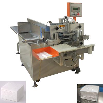 China Semi-Automatic PE Bag Napkin Packing Machine 4.5 Kw 220V 8-10 Bags per Minute for sale
