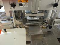 China Semi-Automatic PE Bag Napkin Packing Machine 4.5 Kw 220V 8-10 Bags per Minute for sale