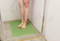 China Platinum Silicone Non Slip Bath Mat 70x40cm Anti Slip Shower Pad for Bathroom for sale