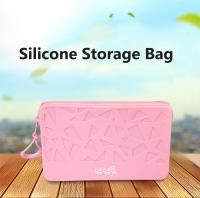 China Custom Silicone Cosmetic Bag Large Capacity Waterproof Travel Makeup Organizer 250ml for sale