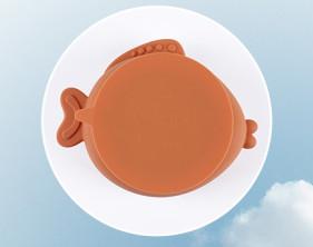 China Leakproof Silicone Baby Bowl Fish Shape 3-Piece Set with Lids 230°C Heat Resistant for sale