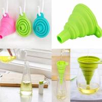 China Food Grade Silicone Foldable Funnel 7.5cm Liquid Dispenser for Kitchen Oil and Sauce Pouring for sale