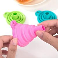 China Food Grade Silicone Foldable Funnel 7.5cm Liquid Dispenser for Kitchen Oil and Sauce Pouring for sale