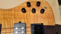 China Flame Maple 5 String Electric Bass Guitar Ashwood Body 20 Fret Maple Fingerboard for sale