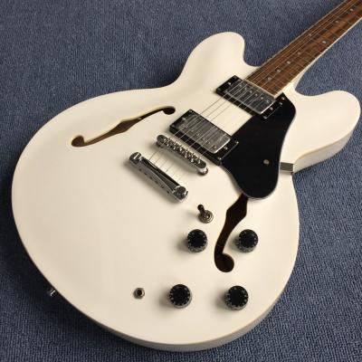 China Mahogany Hollow Body Jazz Electric Guitar 22 Fret Double F Holes White for sale