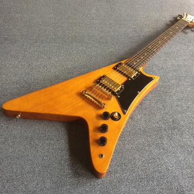 China Custom V Style Electric Guitar Mahogany Body Rosewood Fingerboard 22 Fret Chrome Hardware for sale