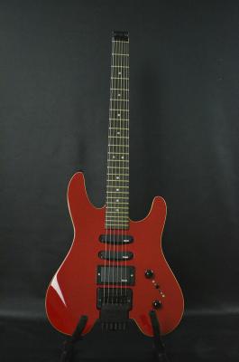 China Custom 6 String Headless Electric Guitar Mahogany Body Rosewood Fretboard 22 Frets White for sale