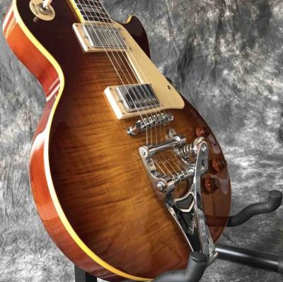 China Custom Shop Flame Maple Top Brown LP Electric Guitar with Bigsby Tremolo 22 Fret for sale