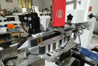 China HD-2000/3000 Automatic Toilet Paper Cutting Machine 380V 50Hz with 80 Cuts/Min Speed and 4kW Power for sale