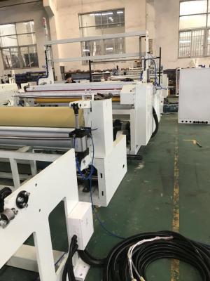 China 42gsm Z Fold Hand Towel Folding Machine with Glue Lamination 170m/min for sale