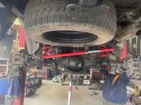 China The Panhard Rod for Toyota Land Cruiser 200 for sale