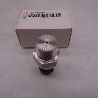 China Original SINOTRUK HOWO Truck Spare Parts Electronic Oil Pressure Sensor VG1092090311 for sale