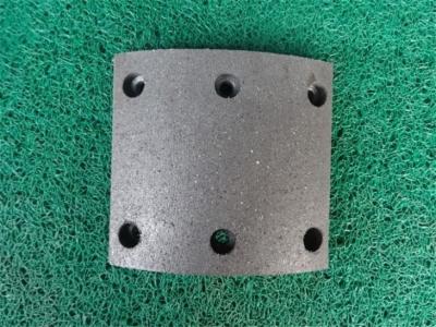 China Truck FAW Brake Pads  Chiassis Standard Size With Hole Numbers for sale