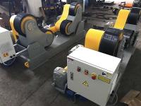 China Hand Box Control Self Aligning Pipe Welding Rollers Welding Rotator For Pressure Vessels Welding for sale