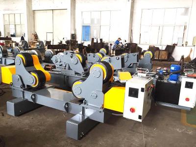 China Movable Self Aligning Welding Rotator Hydraulic Steel Pipe Rollers For Tanks Welding for sale