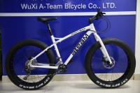 China 700C Black Fat Tyre Mountain Cycle 8 Speed 26x4 Chromoly for sale